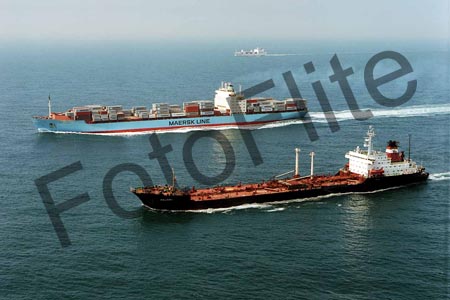 Container Ship: Leda Maersk