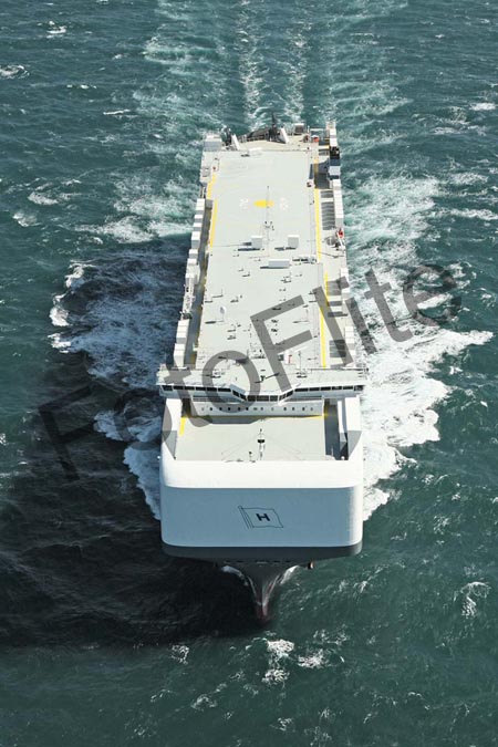 Hoegh Tracer - Vehicle Carrier - Ship Photos - Fotoflite Ship Image Library
