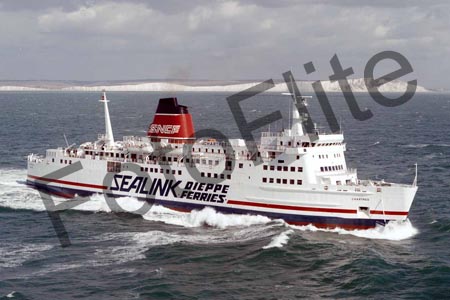 Chartres - Passenger and Vehicle Ferry - Ship Photos - Fotoflite Ship ...