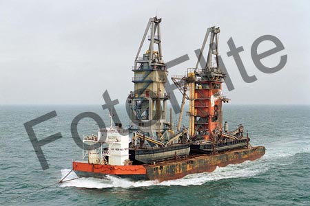Offshore Cargo Barge: Augustea Barge Due