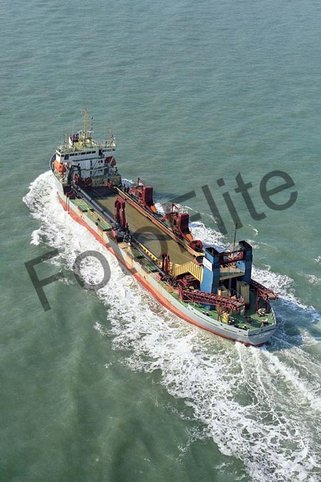 City Of London - Dredger - Ship Photos - Fotoflite Ship Image Library
