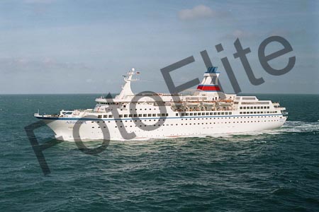 Cruise Ship: Arkona