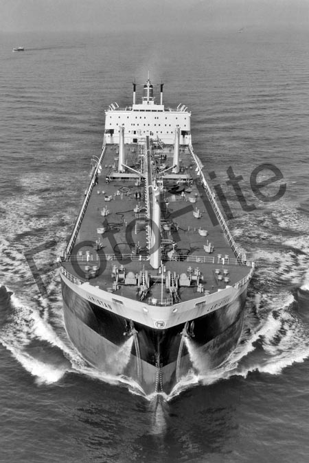 Tanker: LARISTAN